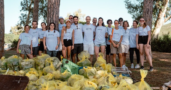 Pineta Mugoni, WeClean raccoglie 1.230 kg di rifiuti - Alghero Eco