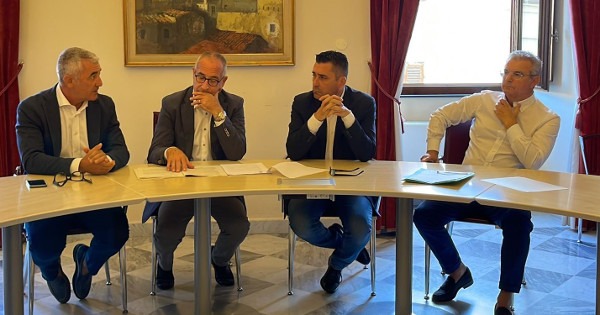 Sassari, Alghero e Porto Torres unite contro i mega progetti offshore ... Sassari, Alghero e Porto Torres unite contro i mega progetti offshore ...
