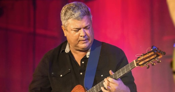 JazzAlguer, Kenny Carr suona la musica di Ray Charles con la cantante ...