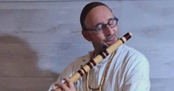 Il fascino del flauto bansuri conquista Sassari: lezione magistrale di ...
